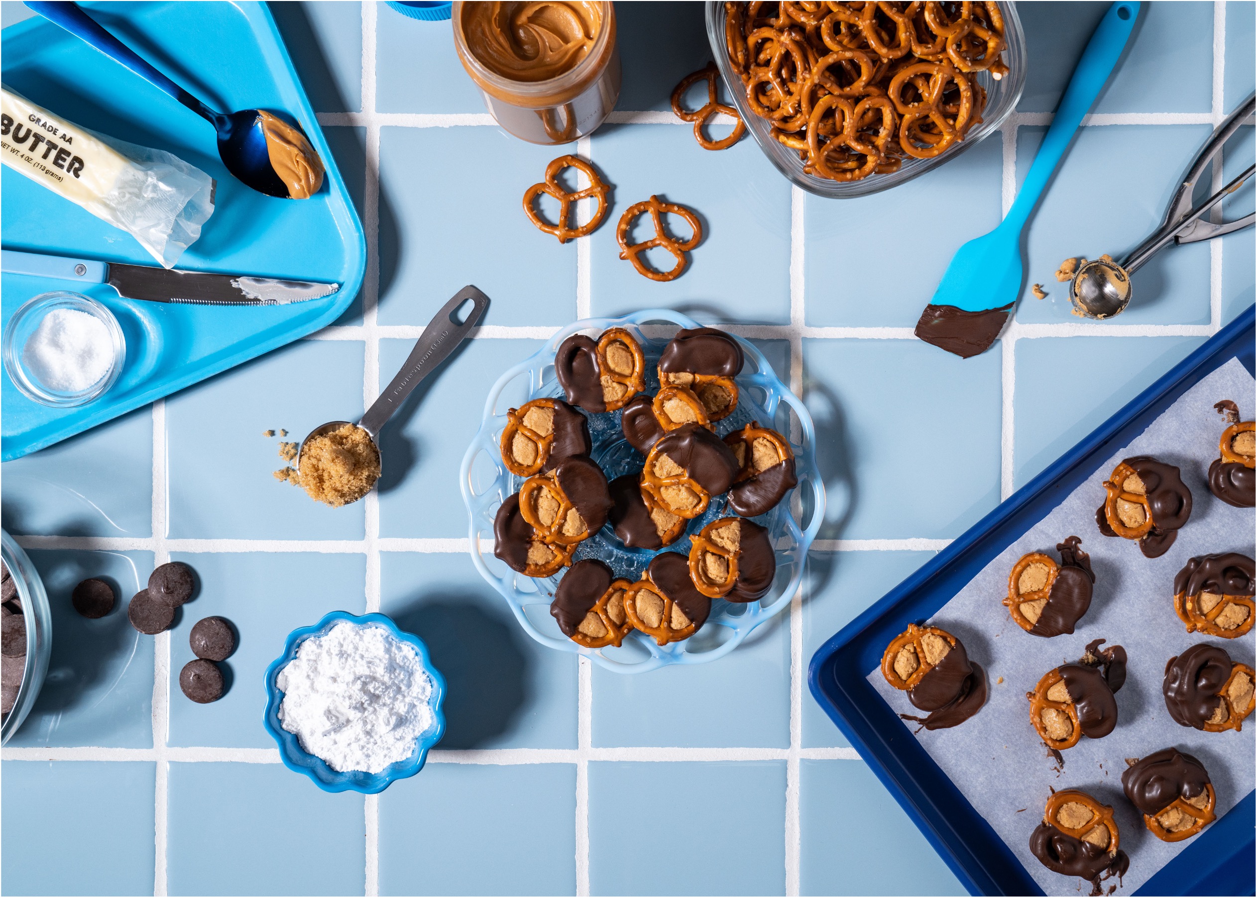 No Bake ROLD GOLD® Peanut Butter Pretzel Bites | Rold Gold®